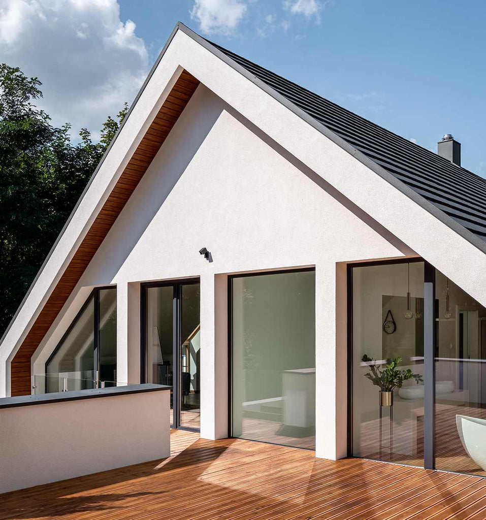 Stucco Facade Architecture When It Rains Our New Stucco Starts To Look