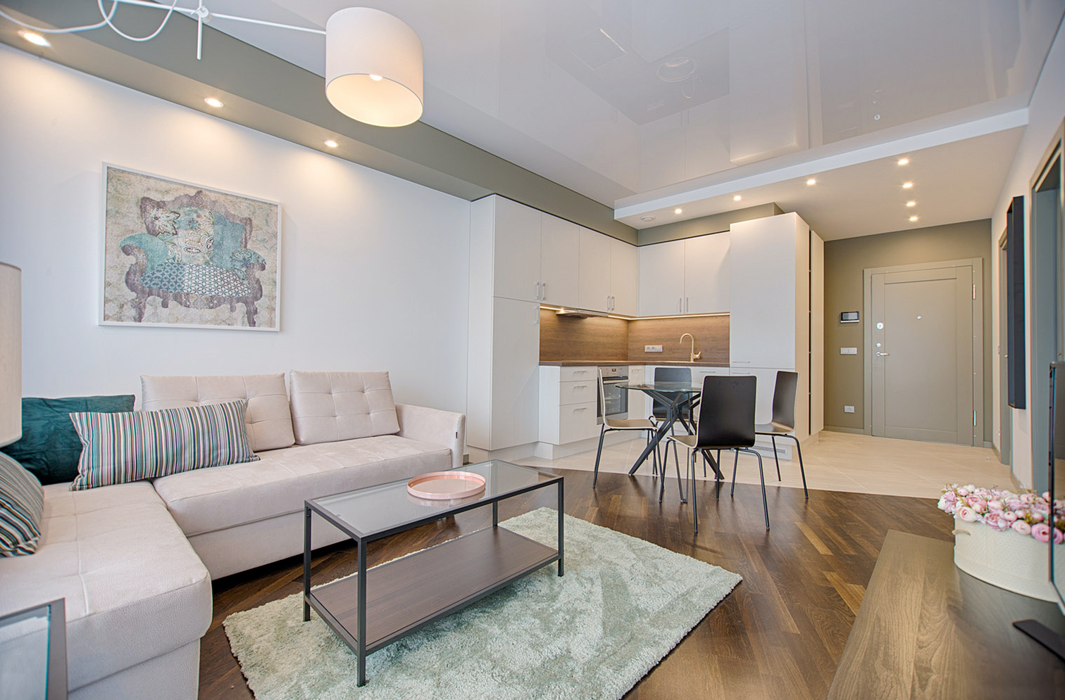 About Us — The Decora Company