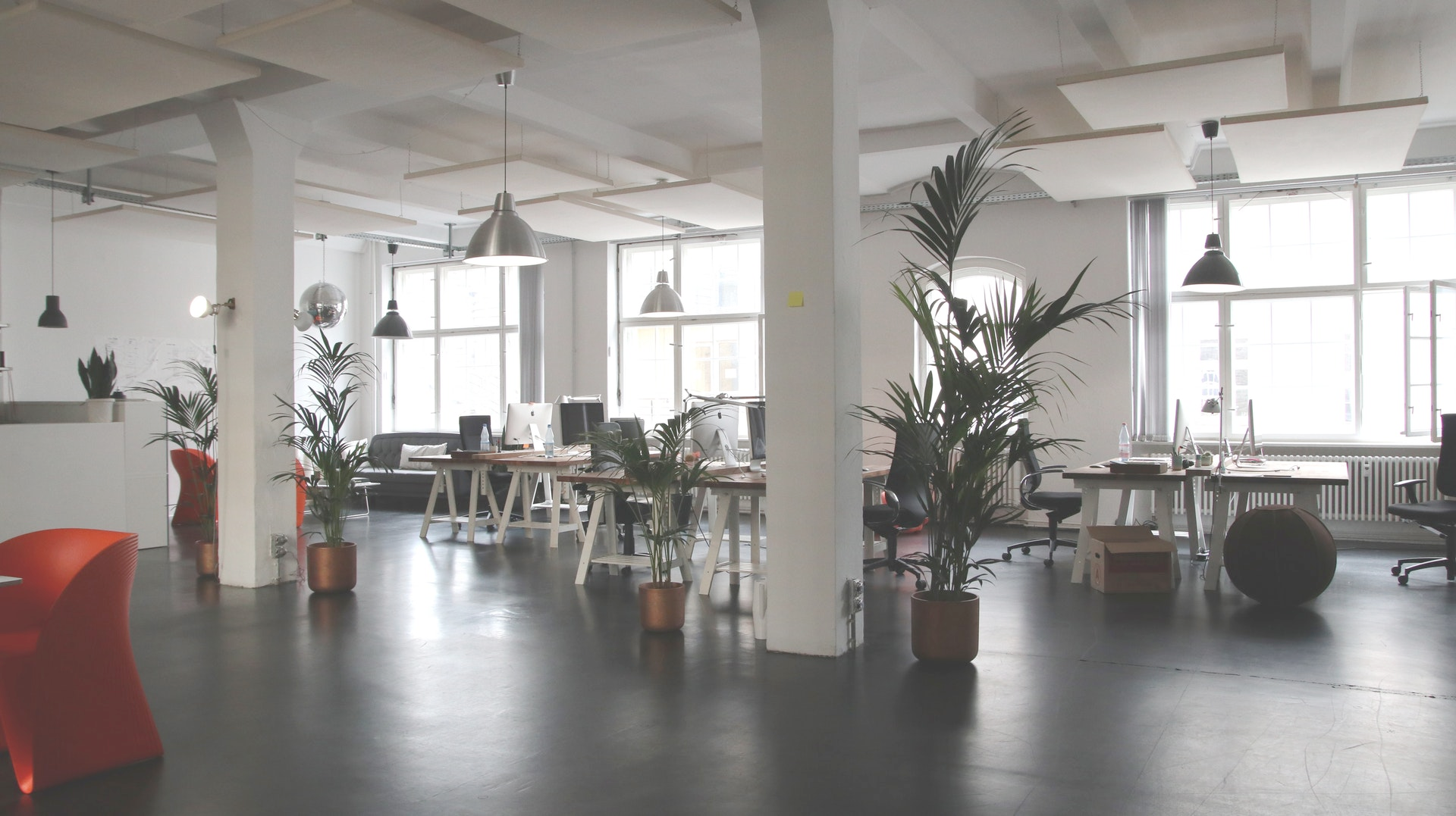 About Us — The Decora Company